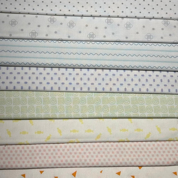 Moda Jen Kingwell Mixed Bag of Bonbons Fat Quarter Bundle ...